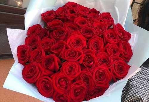 Красные розы 60 см, премиум качество