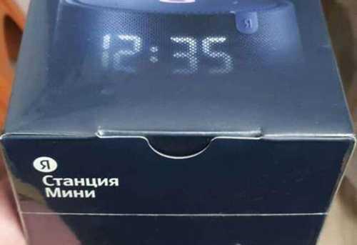 Яндекс станция мини с часами новая колонка