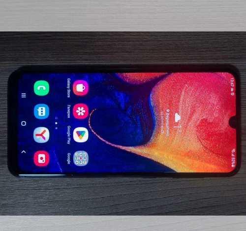 Samsung Galaxy A50, 4/64 ГБ