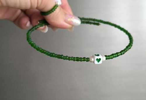 Зелёный чокер колье ожерелье с сердечком