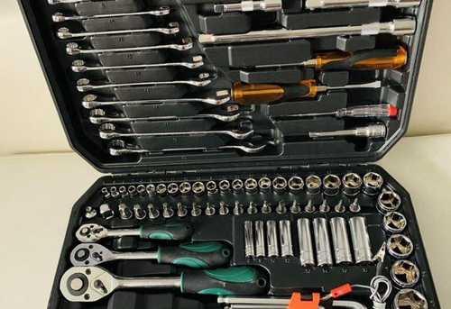 Набор ключей инструментов