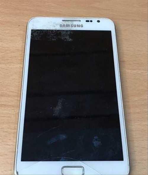 Телефон Samsung GT-N7000