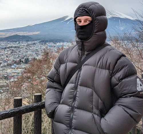 Куртка зимняя черная palace balaclava