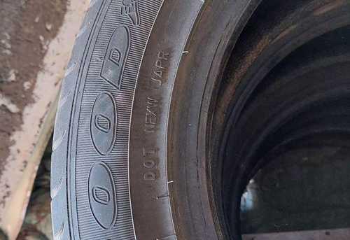 Goodyear EfficientGrip 205/60 R16 92W