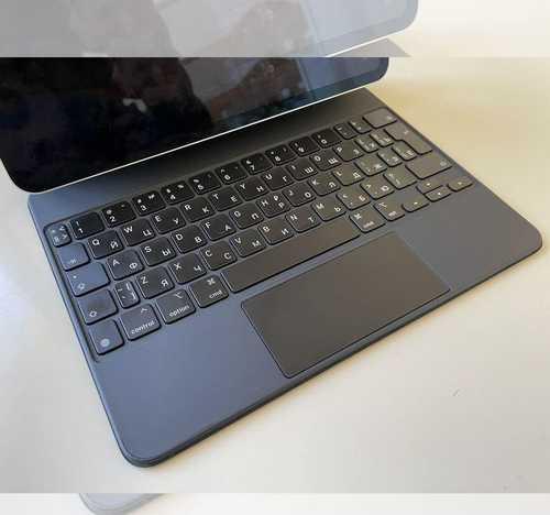 Клавиатура apple magic keyboard для iPad pro 11 m2