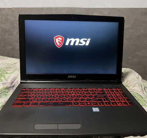 Игровой ноутбук Msi i5 7300/GTX 1050/16gb