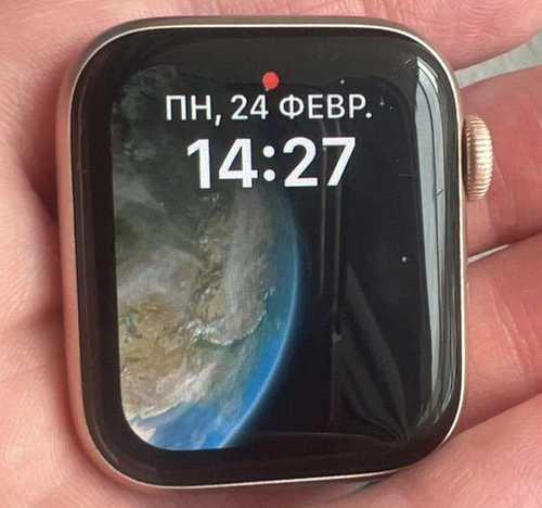 Смарт часы apple watch 4 series 40 мм