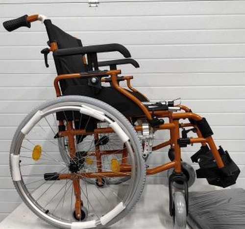 Кресло коляска для инвалидов Мега Оптим 514A-1