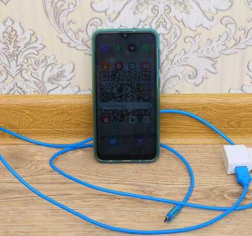 Samsung Galaxy A10, 2/32 ГБ