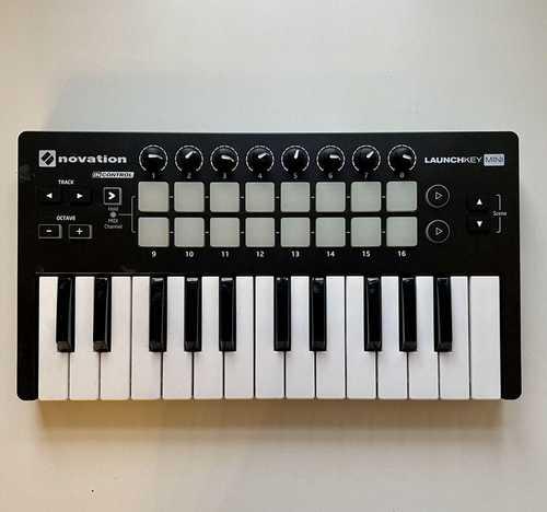 Midi-клавиатура Novation Launchkey mini mk2