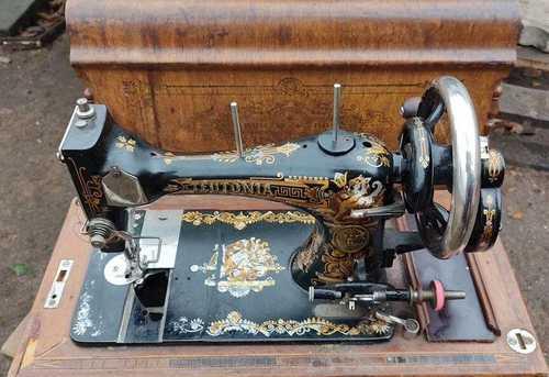 Антикварная швейная машинка Teutonia 19 век