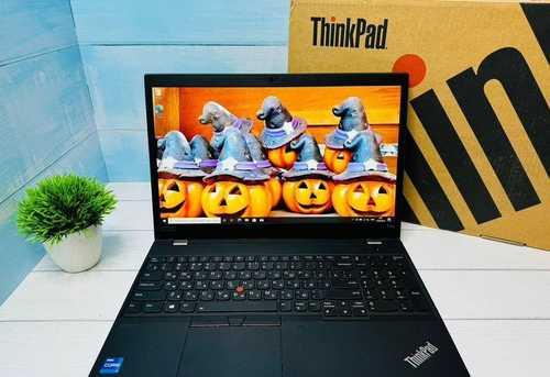 Lenovo Thinkpad P15s Gen 2 I7-1165G7 NVidia T500