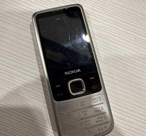 Nokia 6700 Classic