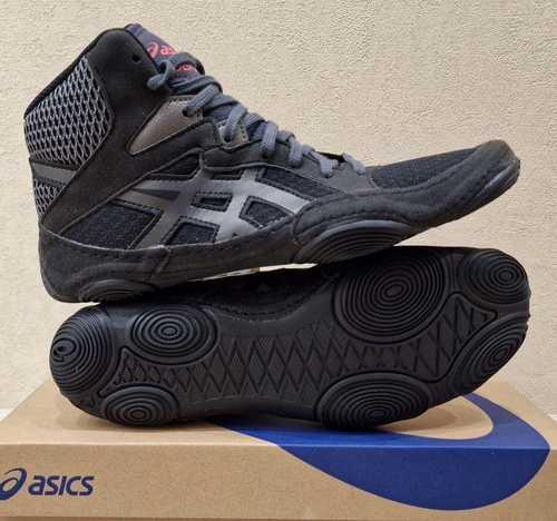 Asics борцовки