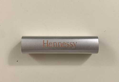 Портативное зарядное устройство Hennessy