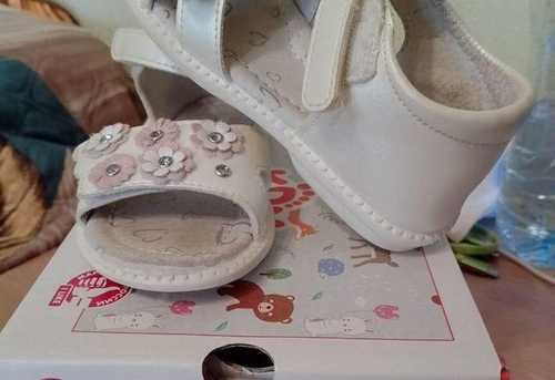 Детская обувь для девочек и мальчиков