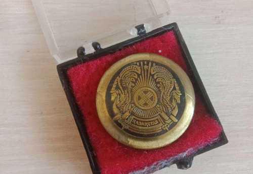 Значок медаль Казахстан