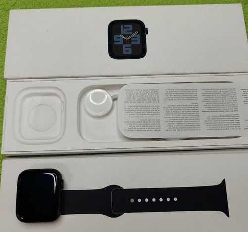 Apple watch Se 44mm второго поколения