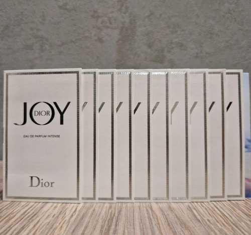 Dior Joy Eau De Parfum Intense 1ml