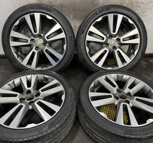 Колеса Vesta Cross R17, 4:100, Pirelli 205/50/17