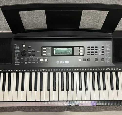 Синтезатор Yamaha PSR-E373