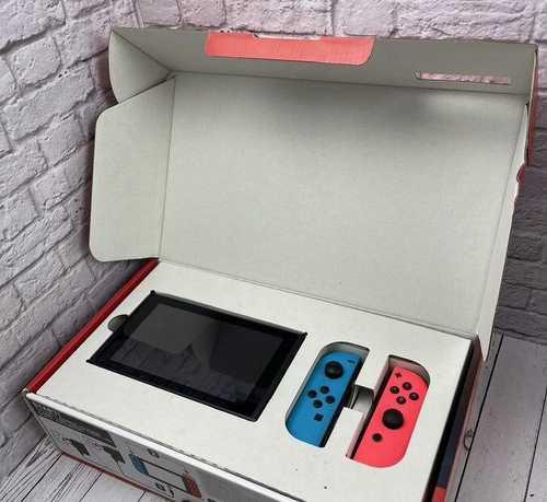 Игровая приставка Nintendo switch + Чипованная | Festima.Ru – частные ...