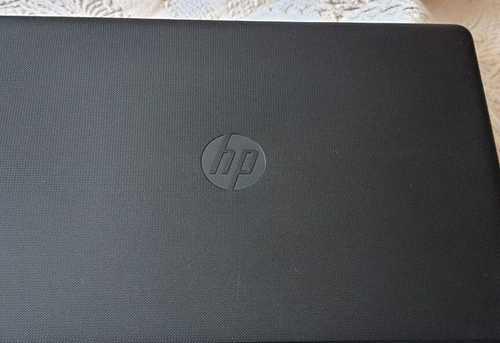 HP ноутбук 15-ra049ur
