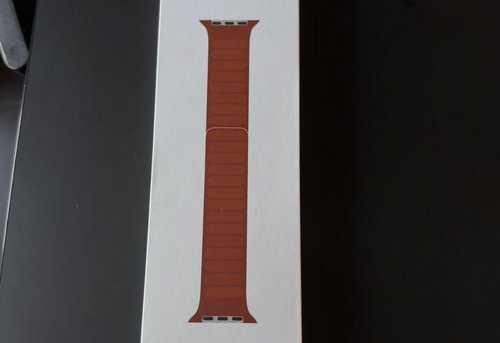 Apple watch leather link band Umber 45mm S/M