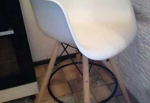 Дизайнерский барный стул (2 цвета)