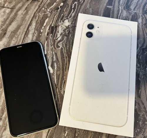 iPhone 11, 64 ГБ