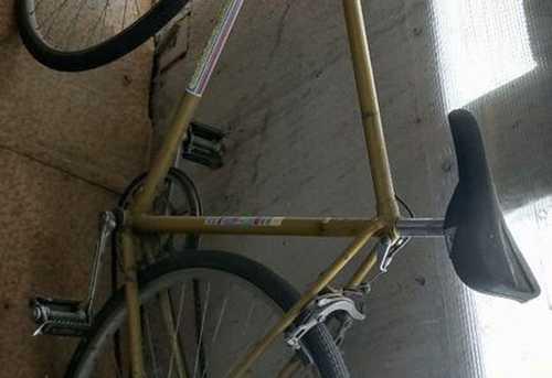 Шоссейный велосипед харьковского вело завода