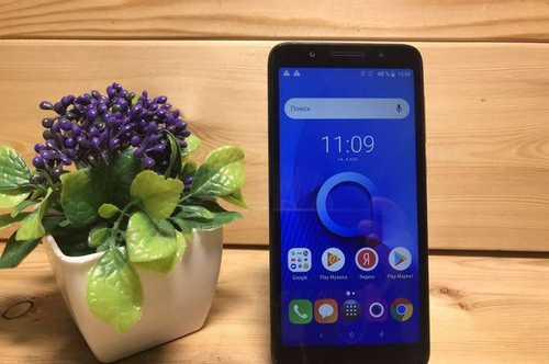 Телефон Alcatel 1X