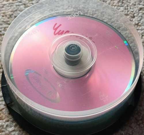 Болванки cd-r 700 Mb Verbatim 18 шт в боксе банке