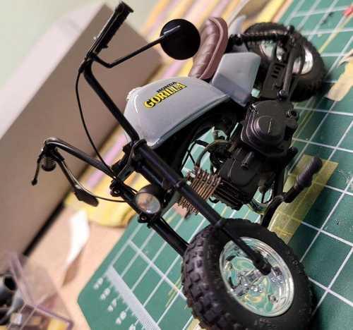 Мотоцикл 1/12 Honda Gorilla