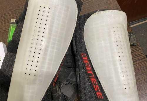 Велозащита голени Dainese защита