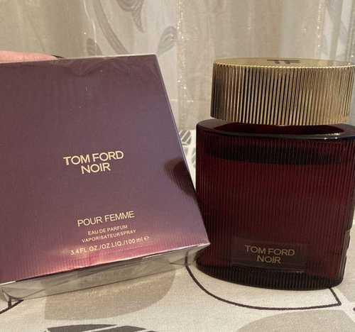 Tom Ford Noir pour femme