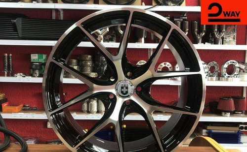 R18 Диски Style HRE P101 8J ET35 5*100 (B024)