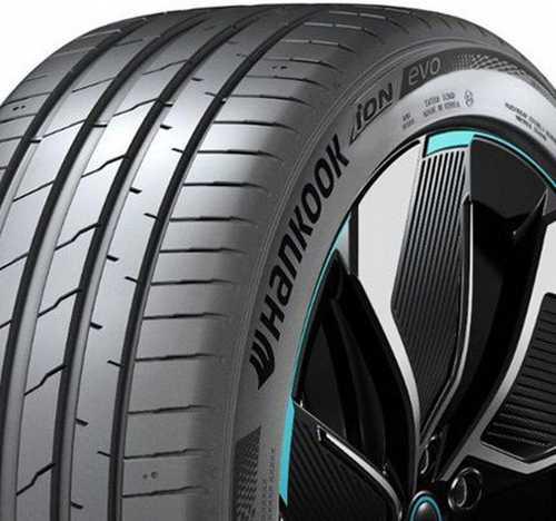 Hankook iON evo 235/45 R18 98W