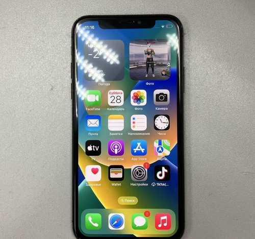 iPhone X, 64 ГБ