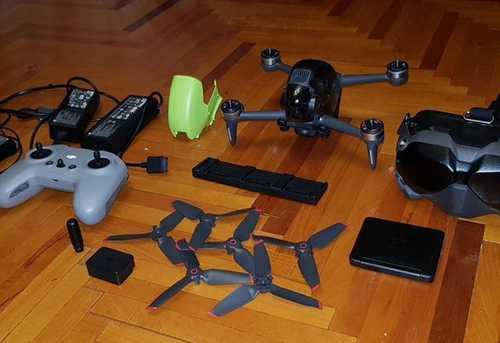 Квадрокоптер DJI FPV combo + fly more kit"