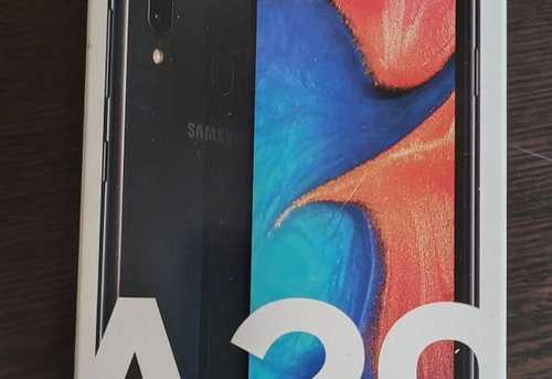 Samsung Galaxy A20, 3/32 ГБ