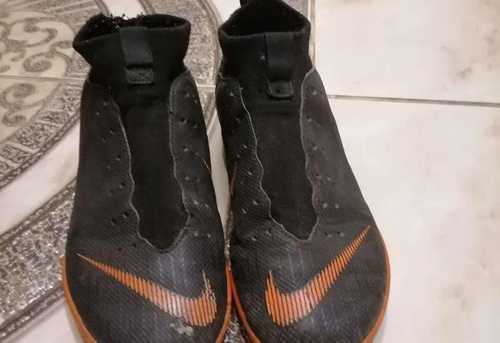 Футбольные бутсы nike mercurial