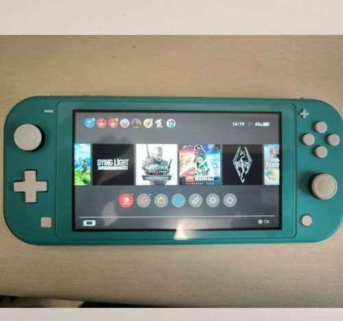 Nintendo switch lite с играми