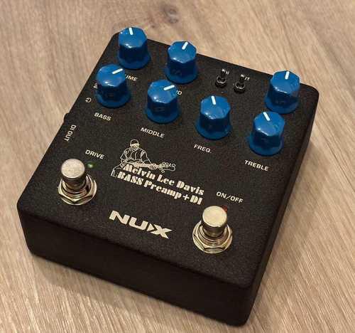 Басовая педаль NUX NBP-5 preamp + di