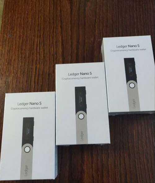 Крипто-кошелек Ledger Nano 3