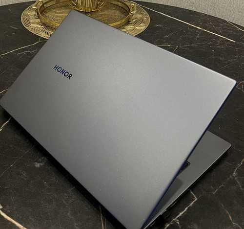 14" HONOR MagicBook 14 Nbl-WAQ9HNR, Ryzen 5, RAM 8 ГБ, 512 ГБ, Radeon Vega 8