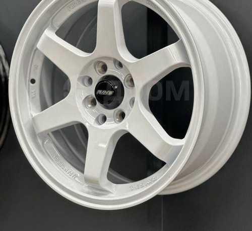 Диск литой Replica Rays TE37 R17 4*100/114,3 White