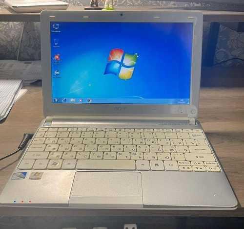 Ноутбук 10" Acer Aspire One