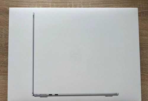 Apple MacBook Air 13 (2022, M2) 8/256 Silver
