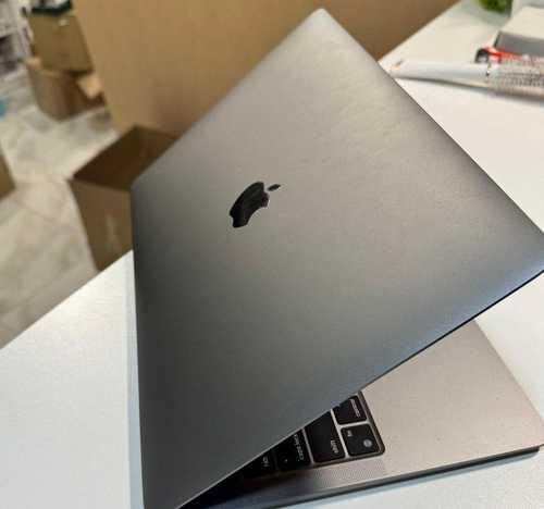 Apple macbook Air 13 m1 8/256gb